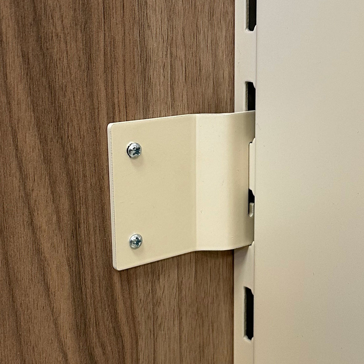 Universal End Panel Fixing Bracket - Jura White — KAS Shopfittings